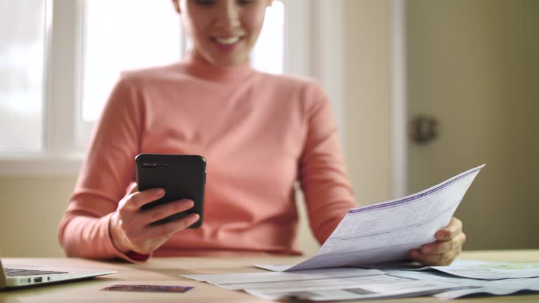 Paying Online Bill Videos And Hd Footage Getty Images