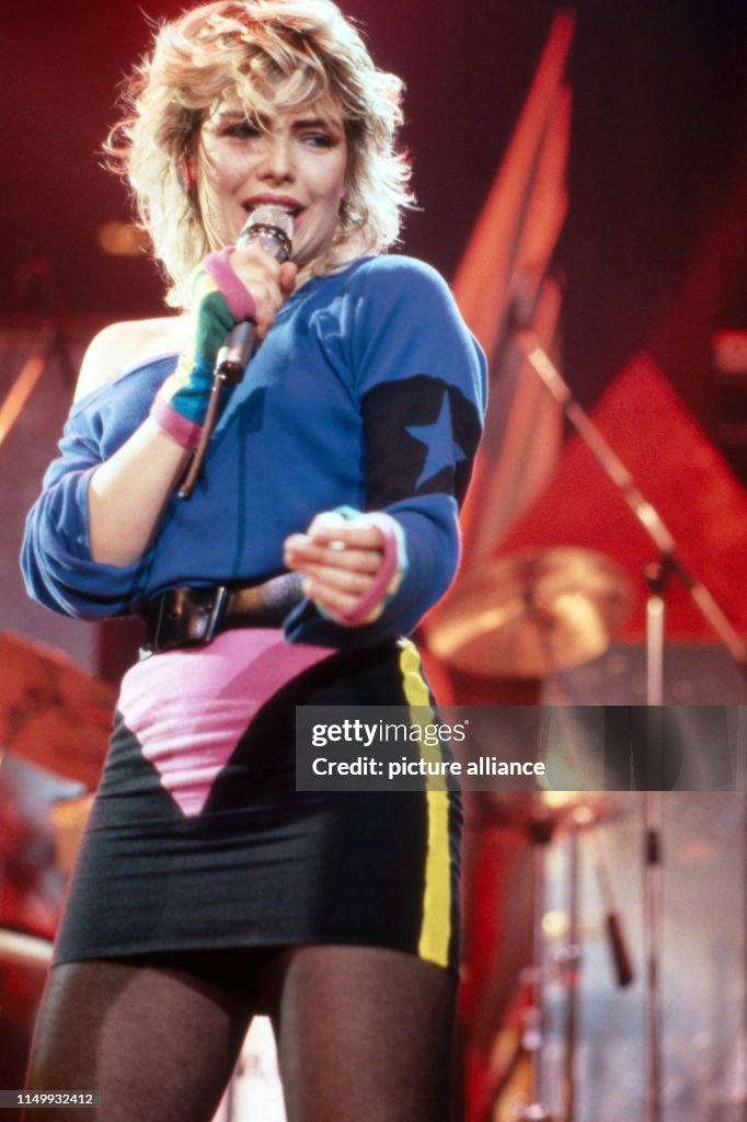 Kim Wilde Britische Popsängerin Bei Einem Konzert In Dortmund
