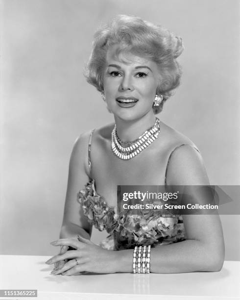 Eva Gabor Photos And Premium High Res Pictures Getty Images