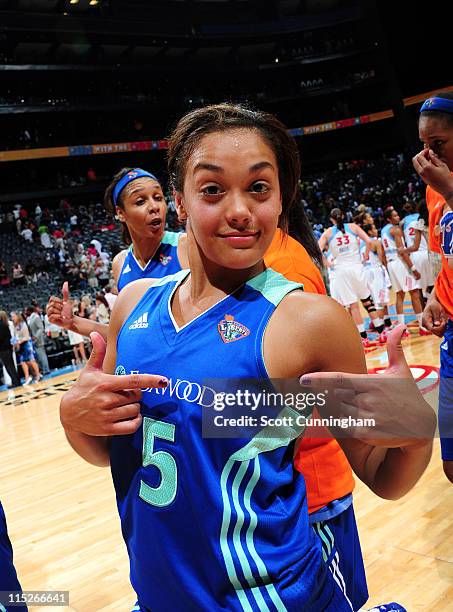 Liberty Leilani Mitchell Photos And Premium High Res Pictures Getty