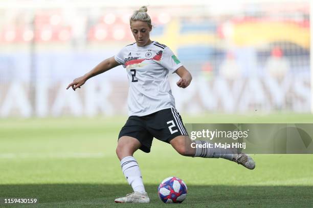 Carolin Simon Football Fotografías E Imágenes De Stock Getty Images