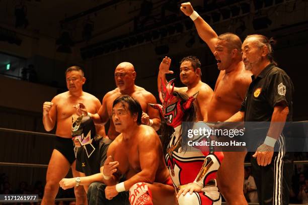 Osamu Nishimura Photos And Premium High Res Pictures Getty Images