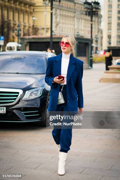 Street Style Day 4 Mercedes Benz Fashion Week Russia Photos And Premium