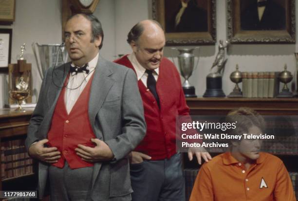 Gordon Bowen Photos and Premium High Res Pictures - Getty Images Gordon Bowen Photos and Premium High Res Pictures - Getty Images