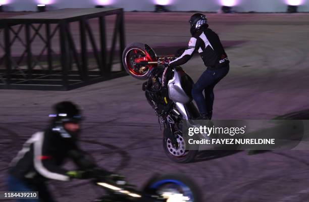 Police Academy Stunt Show Photos And Premium High Res Pictures Getty Images