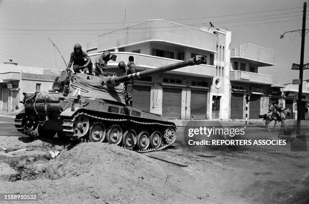 38 Guerre Des 6 Jours Photos Stock Photos, High-Res Pictures, and ... 38 Guerre Des 6 Jours Photos Stock Photos, High-Res Pictures, and ...