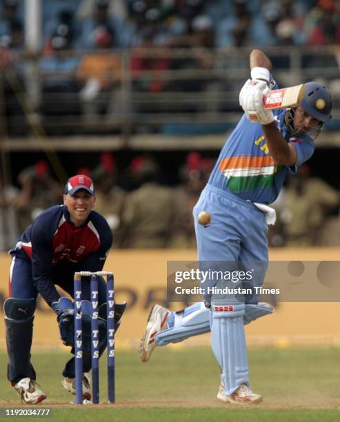 18 Yuvraj Singh 2000 Stock Photos, High-Res Pictures, and Images ... 18 Yuvraj Singh 2000 Stock Photos, High-Res Pictures, and Images ...