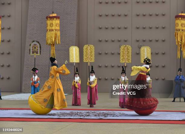 32 Feng Duan Stock Photos, High-Res Pictures, and Images - Getty Images 32 Feng Duan Stock Photos, High-Res Pictures, and Images - Getty Images