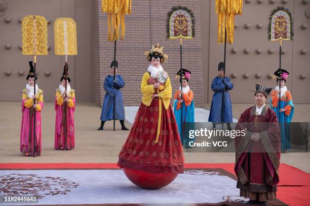 32 Feng Duan Stock Photos, High-Res Pictures, and Images - Getty Images 32 Feng Duan Stock Photos, High-Res Pictures, and Images - Getty Images