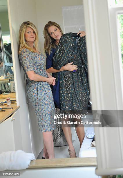 29 Trinny Susannah Video Shoot For Their Original Magic Knickers Range