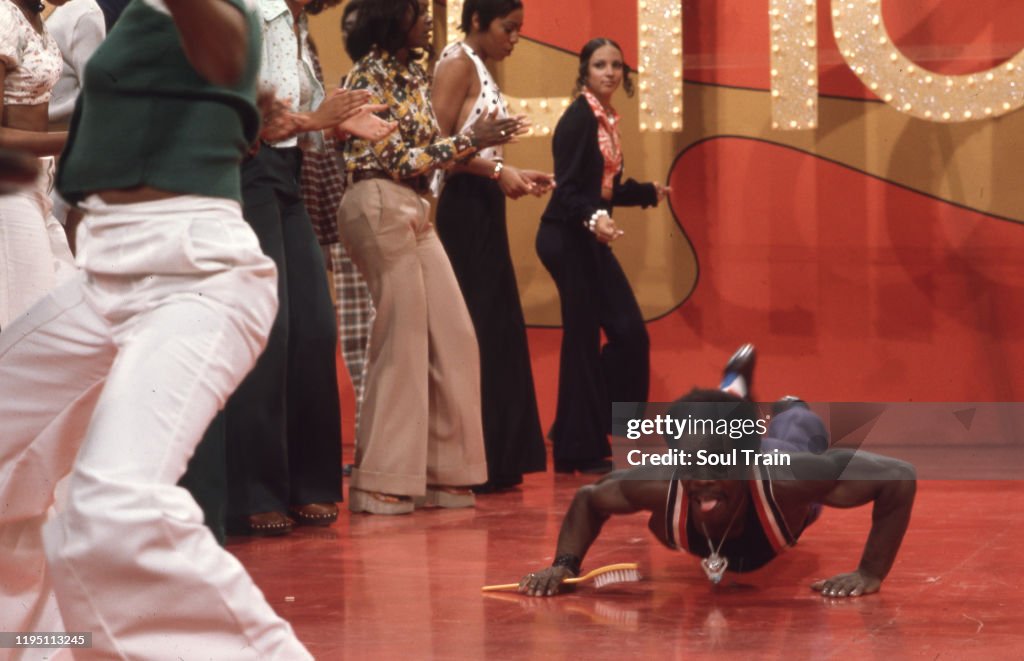 Soul Train Line Dance Featuring Iconic Soul Train Dancer Mr X With A