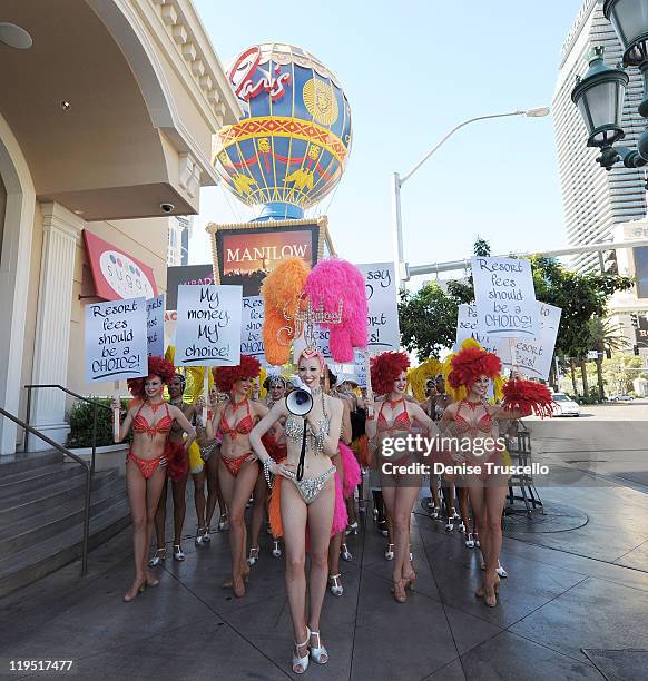 15 Showgirls From Caesars Entertainment Jubilee March Against Resort ... 15 Showgirls From Caesars Entertainment Jubilee March Against Resort ...