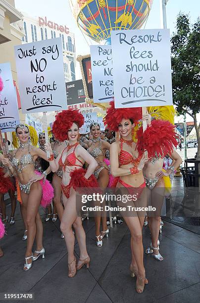 15 Showgirls From Caesars Entertainment Jubilee March Against Resort ... 15 Showgirls From Caesars Entertainment Jubilee March Against Resort ...