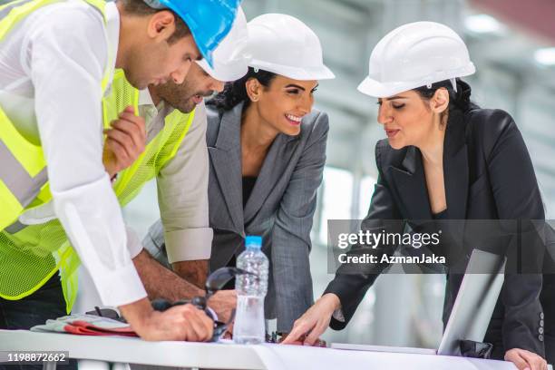 Middle East Construction Photos And Premium High Res Pictures Getty