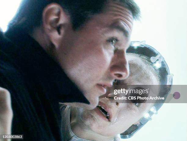 150 Tom Cruise Steven Spielberg 2002 Photos And High Res Pictures Getty