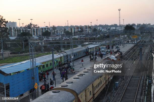 Jammu Tawi Railway Station Photos and Premium High Res Pictures - Getty ... Jammu Tawi Railway Station Photos and Premium High Res Pictures - Getty ...