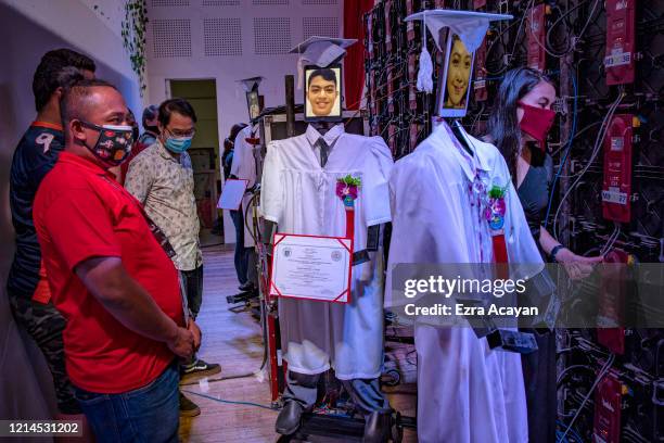 Taguig Science High School Photos and Premium High Res Pictures - Getty ... Taguig Science High School Photos and Premium High Res Pictures - Getty ...