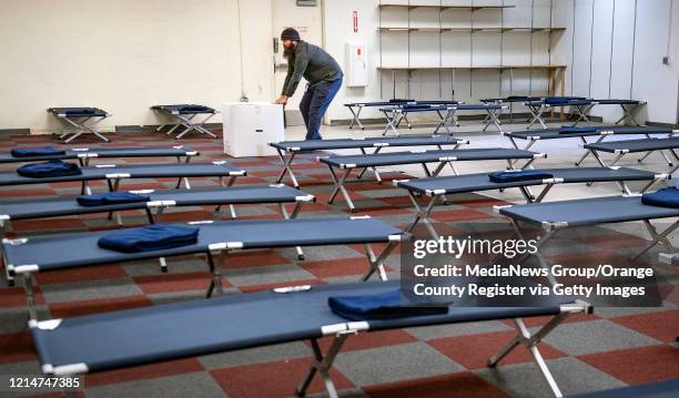 Salvation Army Homeless Shelter Photos And Premium High Res Pictures