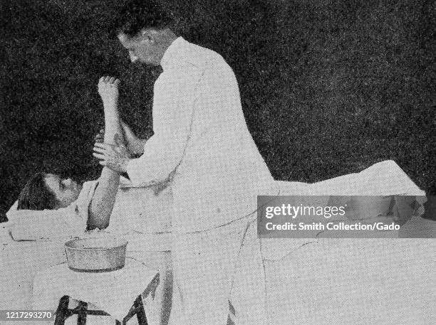 Nurse Sponge Bath Photos And Premium High Res Pictures Getty Images