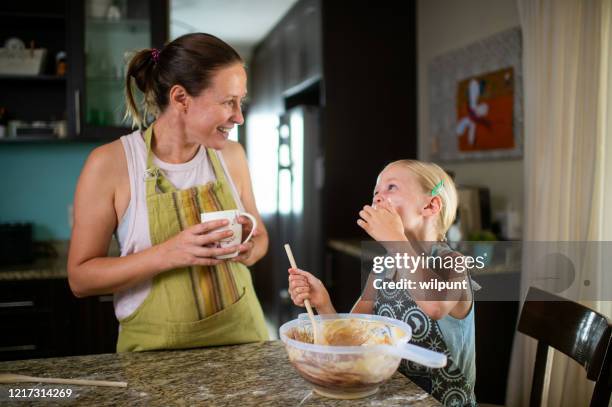 Daughter Licks Mom Photos And Premium High Res Pictures Getty Images