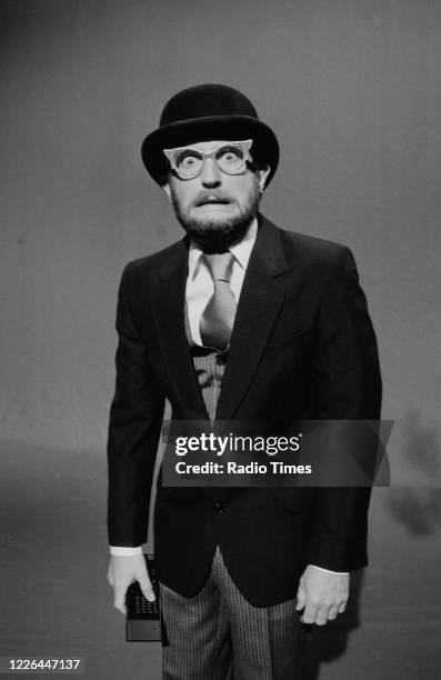 1072 The Kenny Everett Television Show Photos And High Res Pictures