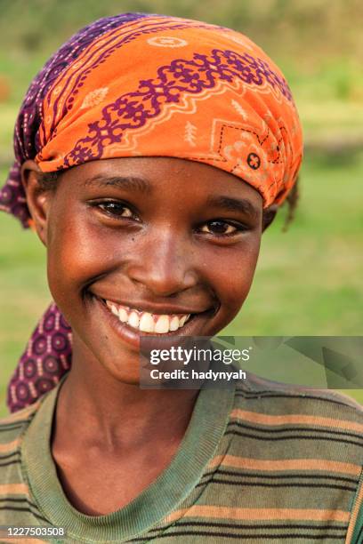 Girl In Omo Valley Ethiopia Photos And Premium High Res Pictures