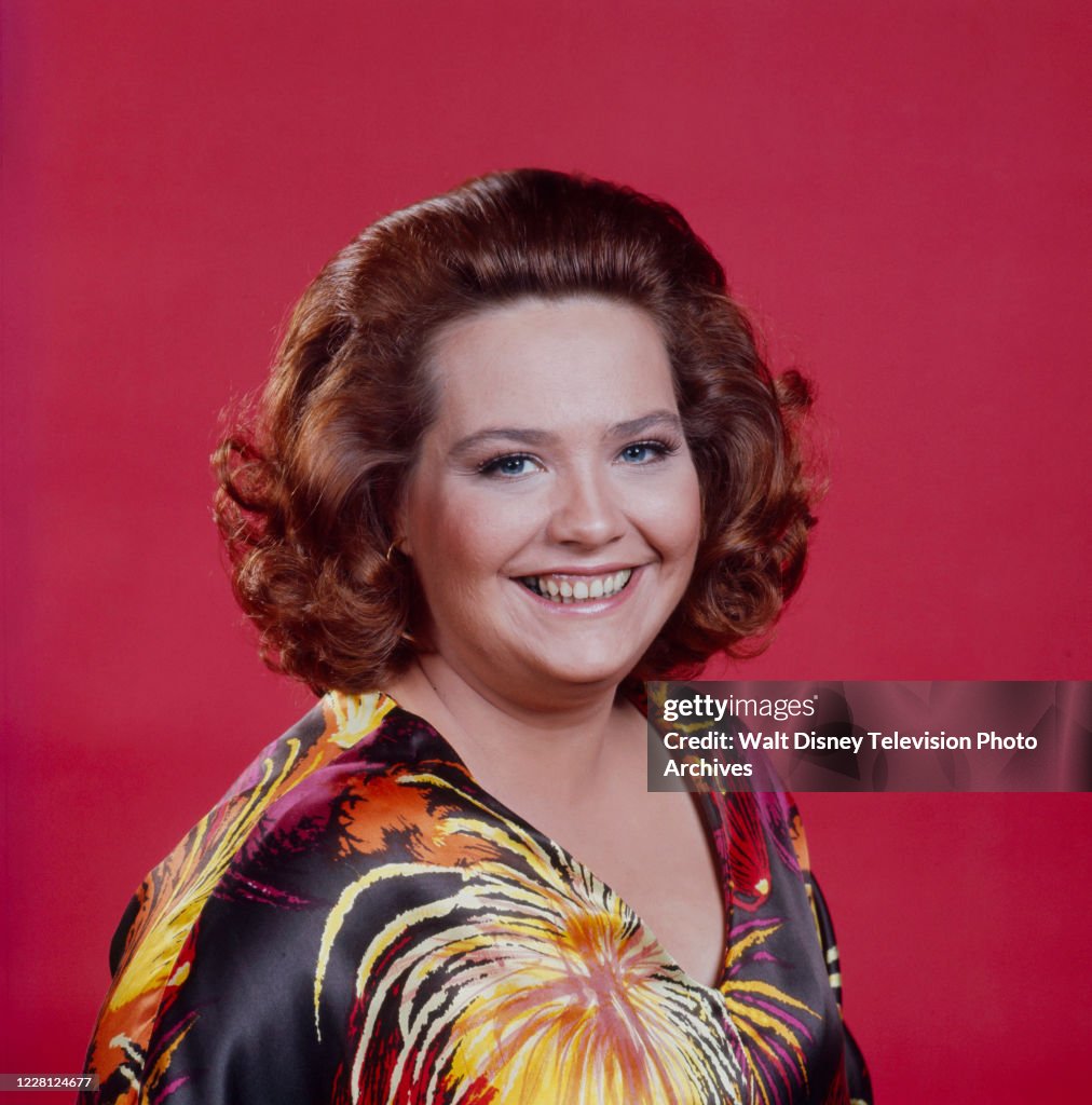 Conchata Ferrell Promotional Photo For The Abc Tv Series Hot L News Photo Getty Images