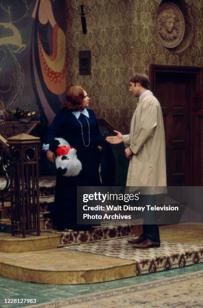 Hot L Baltimore James Cromwell Photos And Premium High Res Pictures