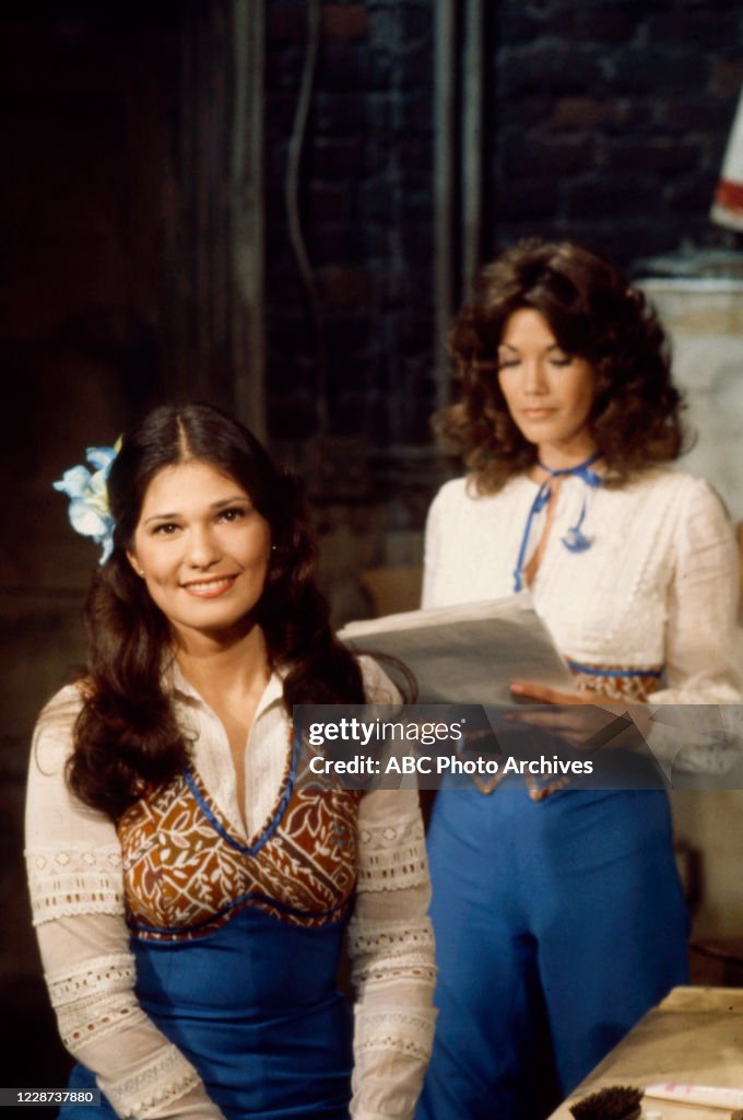 Didi Carr Barbi Benton Appearing In The Abc Tv Series Sugar Time News Photo Getty Images