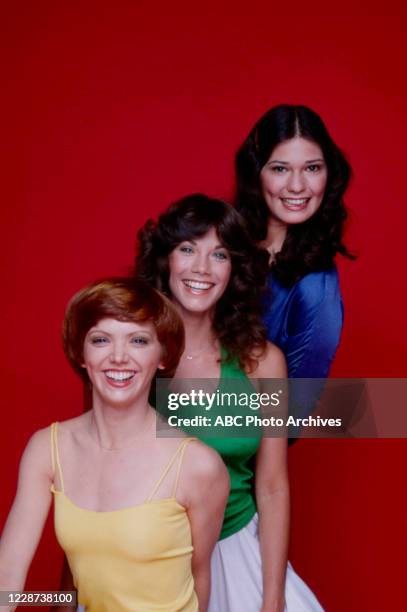 Barbi Benton Photos Photos And Premium High Res Pictures Getty Images