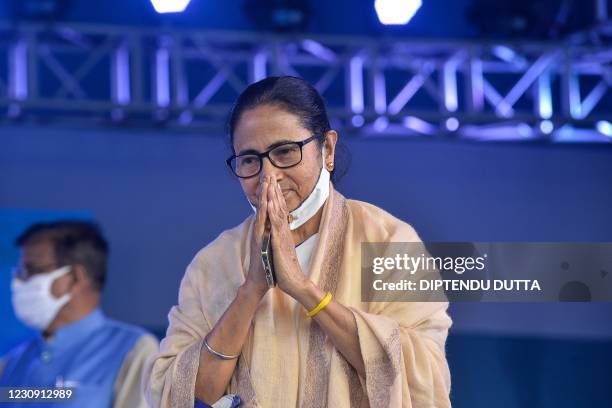 Mamata Banerjee Photographs Photos and Premium High Res Pictures ... Mamata Banerjee Photographs Photos and Premium High Res Pictures ...