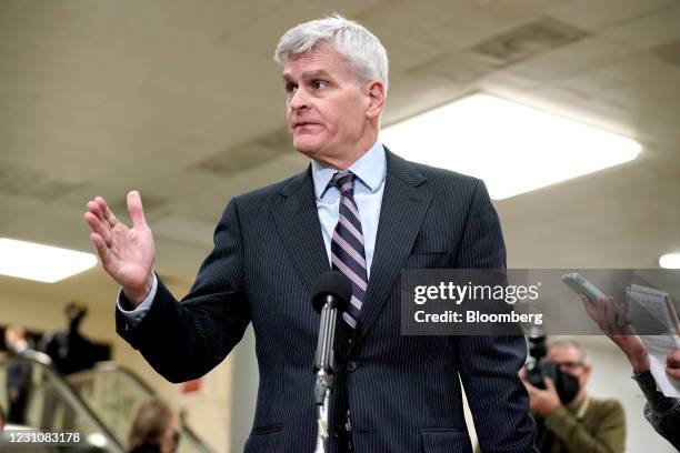 Sen Bill Cassidy Photos And Premium High Res Pictures Getty Images