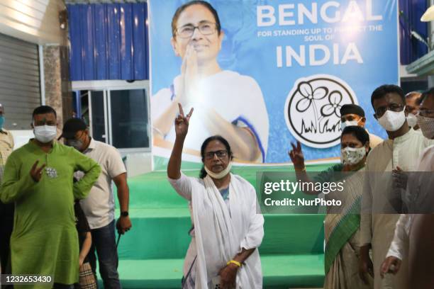Mamata Banerjee Photographs Photos and Premium High Res Pictures ... Mamata Banerjee Photographs Photos and Premium High Res Pictures ...