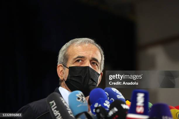 Masoud Pezeshkian Photos and Premium High Res Pictures - Getty Images Masoud Pezeshkian Photos and Premium High Res Pictures - Getty Images