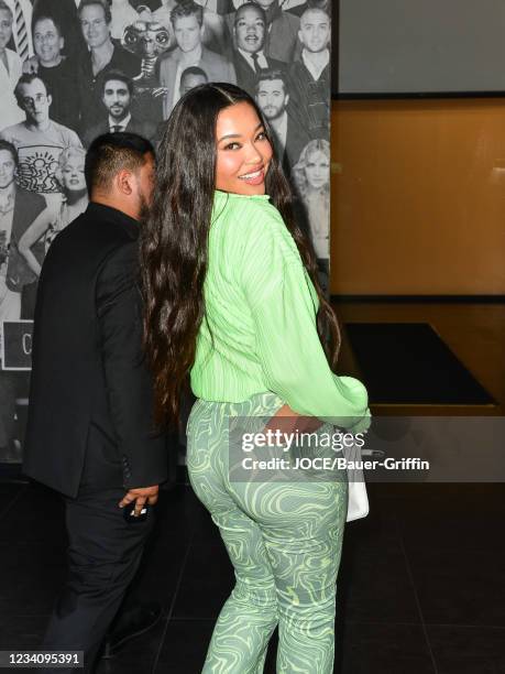 Aoki Simmons Sighting Photos And Premium High Res Pictures Getty Images