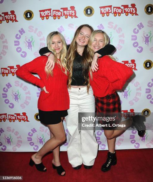 228 Kameron Couch Photos And High Res Pictures Getty Images