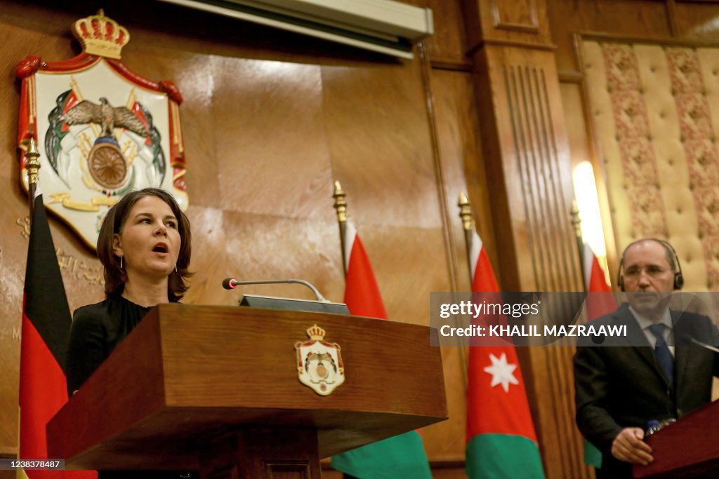 Germanys Foreign Minister Annalena Baerbock And Her Jordanian News