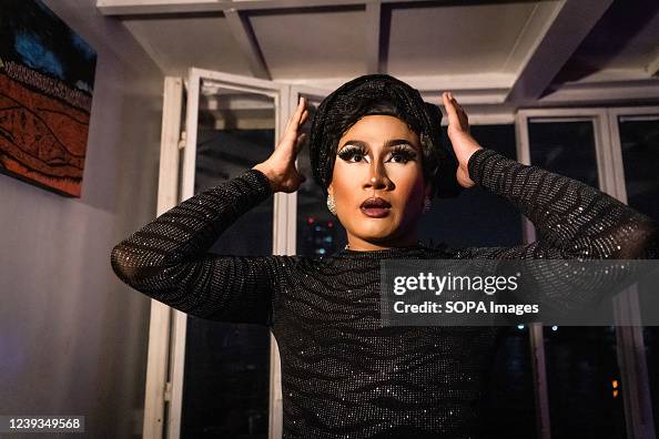 Thai Drag Queen Naughty Girl Checks Her Wig During The Party Of Lgbtq