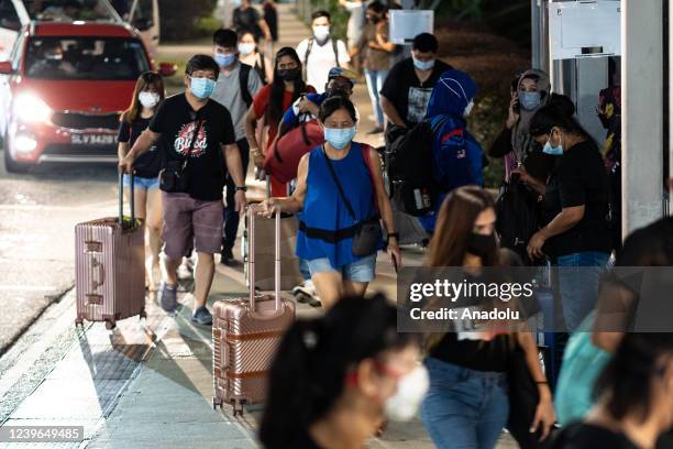 Woodlands Train Checkpoint Photos and Premium High Res Pictures - Getty ... Woodlands Train Checkpoint Photos and Premium High Res Pictures - Getty ...