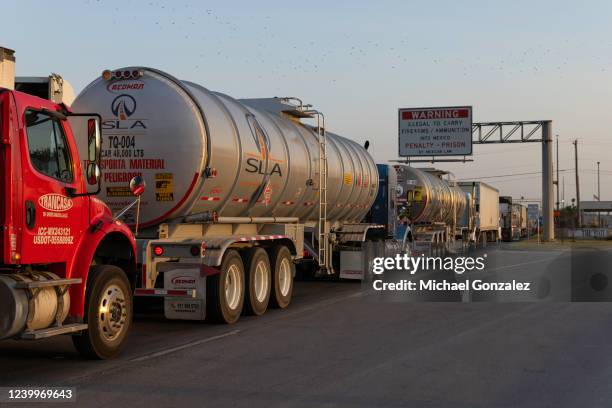 Pharr Reynosa International Bridge Photos And Premium High Res Pictures