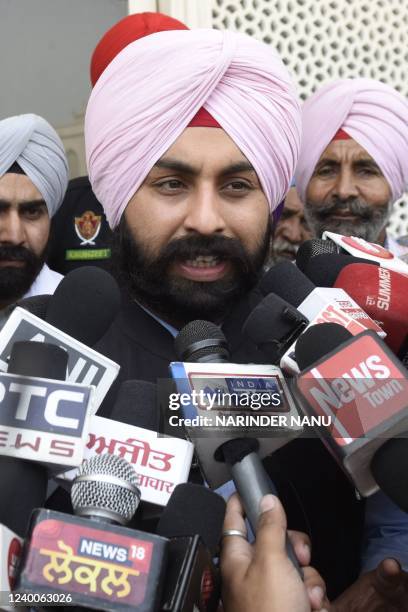 60 Harjot Singh Stock Photos, High-Res Pictures, and Images - Getty Images 60 Harjot Singh Stock Photos, High-Res Pictures, and Images - Getty Images