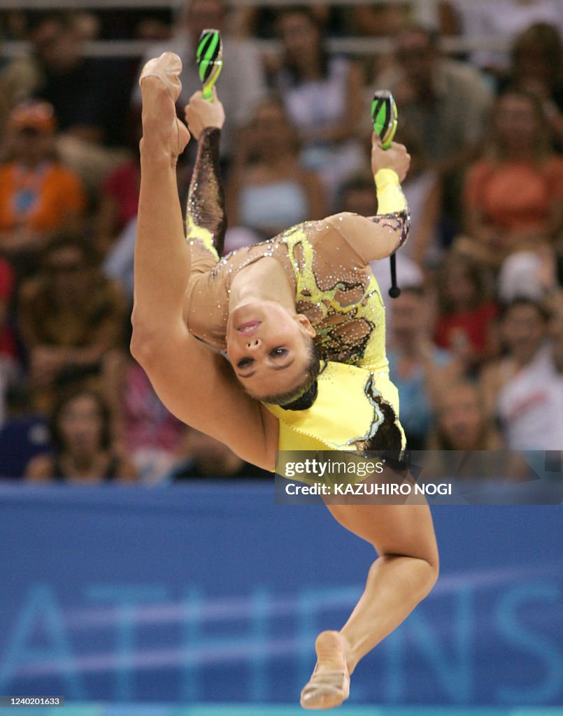 Alina Kabaeva Of Russia Performs With Clubs In The Rhythmic News