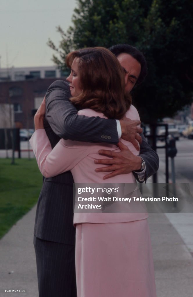 Richard Romanus Wendy Schaal Appearing In The Abc Tv Series Strike
