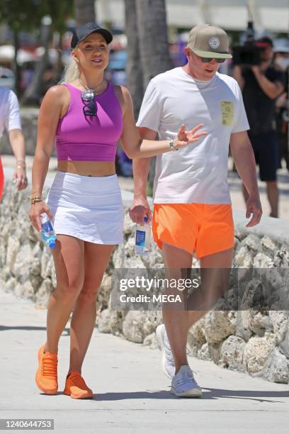 Savannah Chrisley Photos And Premium High Res Pictures Getty Images