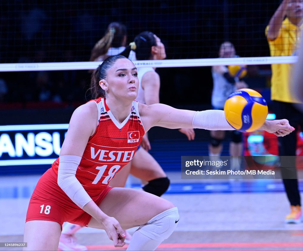 Zehra Gunes Of Turkey During The Womens Volleyball Nations League