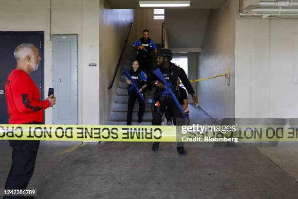 Active Shooter School Photos And Premium High Res Pictures Getty Images