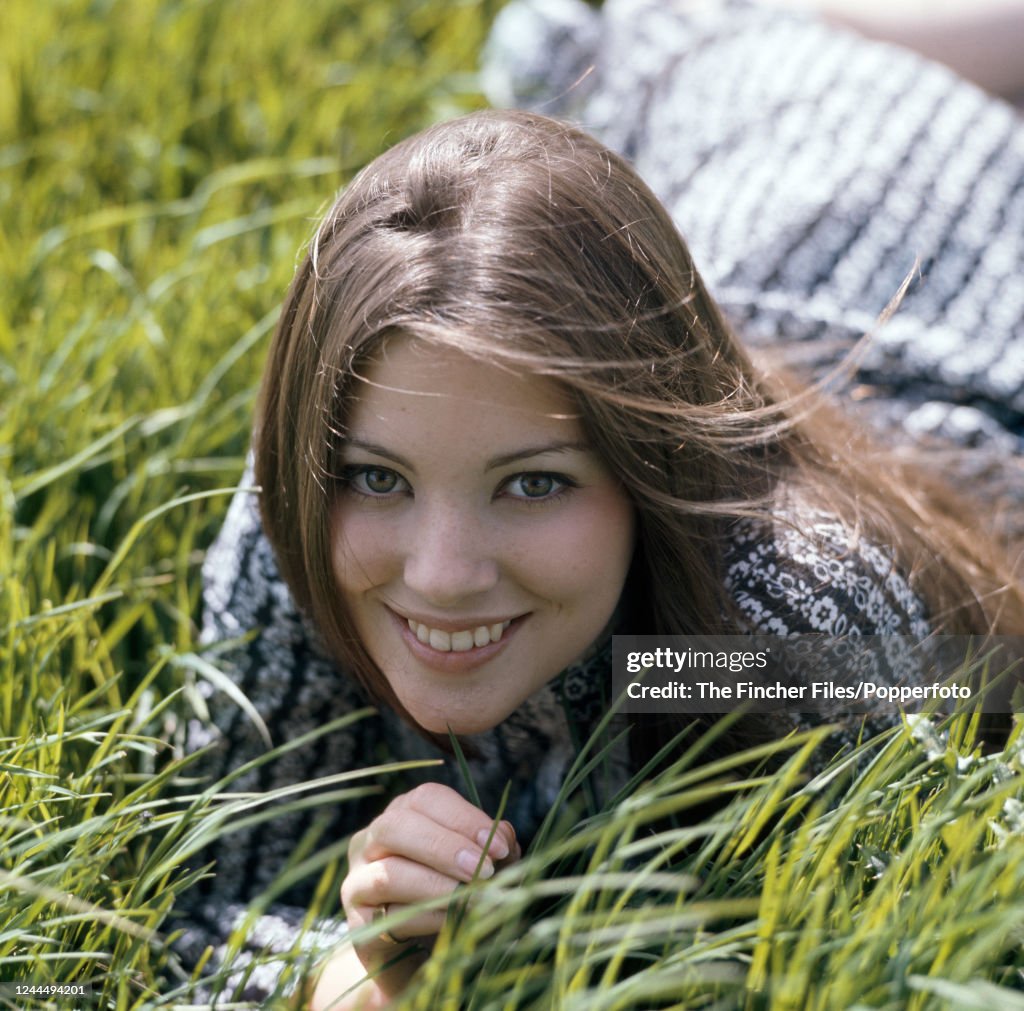 English Model And Actress Lynne Frederick Circa May 1972 News Photo