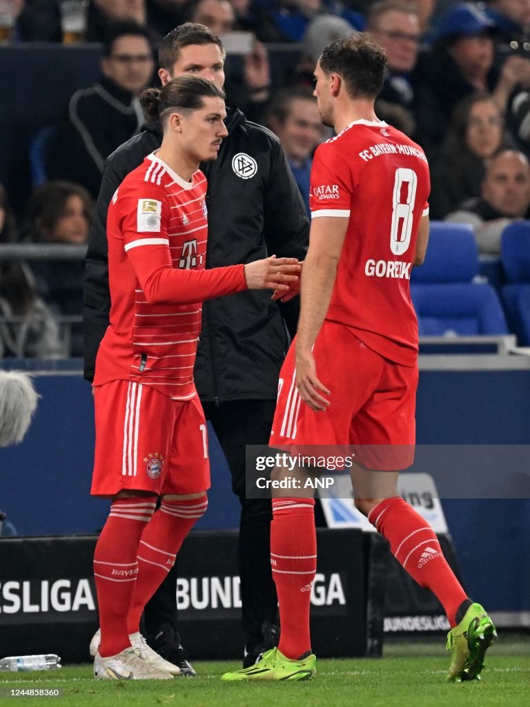 GELSENKIRCHEN - Marcel Sabitzer of FC Bayern Munchen, Leon Goretzka ... GELSENKIRCHEN - Marcel Sabitzer of FC Bayern Munchen, Leon Goretzka ...