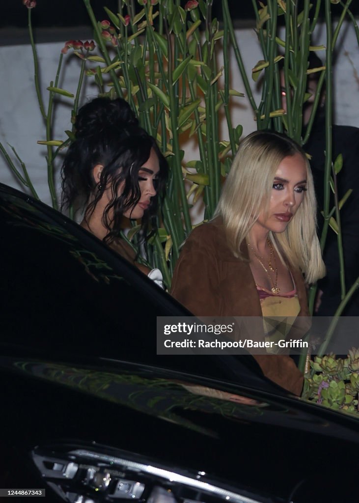 Megan Fox And Maeve Reilly Are Seen On November 17 2022 In Los News