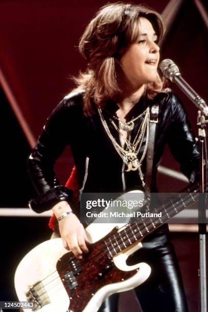 Suzi Quatro 1970s Photos And Premium High Res Pictures Getty Images